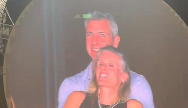 Šta je sada ovo, novi obrt, novi detalji? I muž akterke najpoznatije svetske afere bio na ...